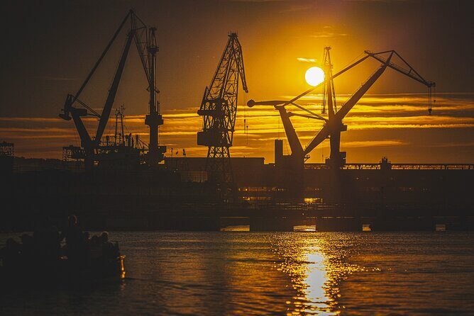 Sunset on the Shipyard and Old Town Evening Cruise - The Sights and Sights Beyond