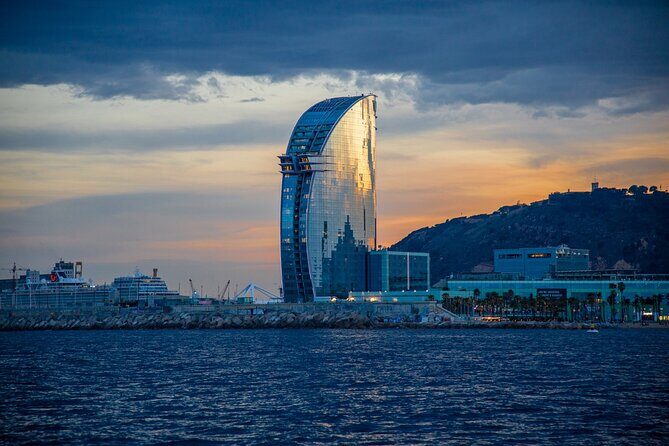 Sunset Sailing Tour in Barcelona - The Personal Touch and Professional Crew