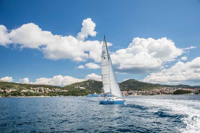 Sunset Sailing Tour on the Pakleni islands - Why This Tour Works for Different Travelers