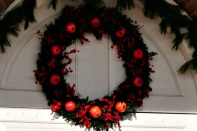 Tales of Christmas Past and Present in Williamsburg - FAQs