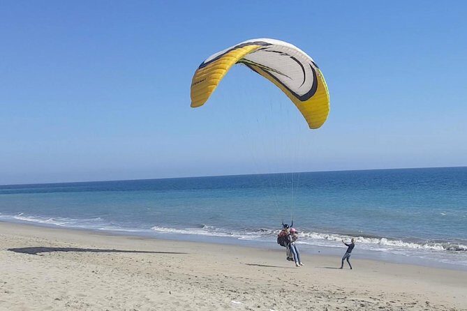 Tandem Paragliding flight with instructor in Malibu - FAQ