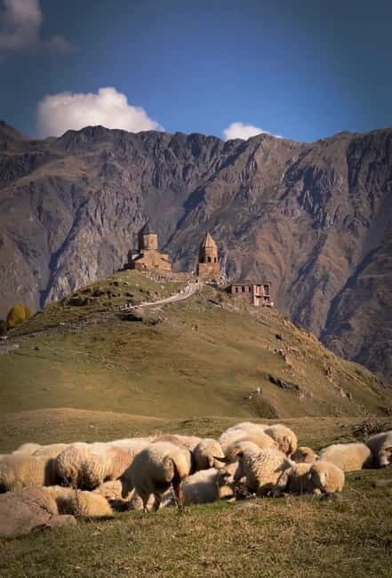 Tbilisi: Gudauri and Kazbegi Private Day Trip - Transport and Practicalities
