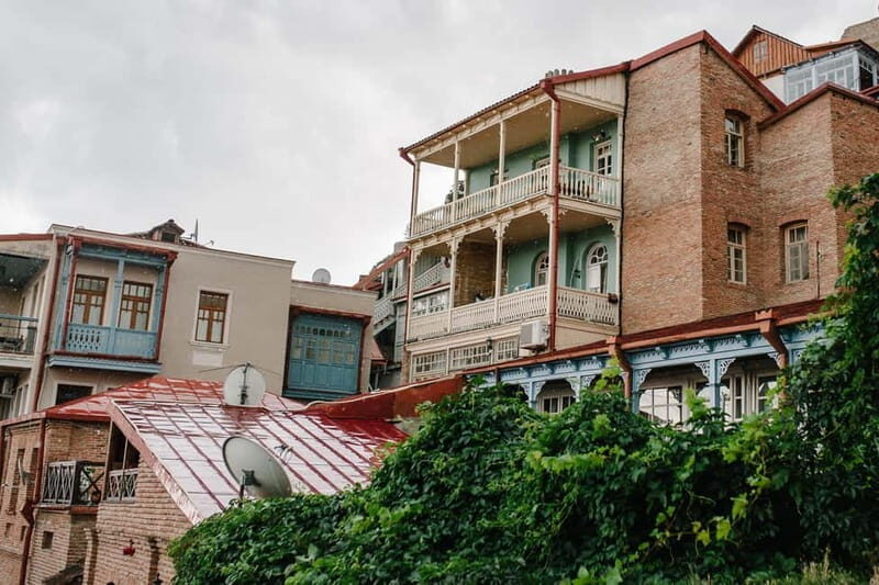Tbilisi: Guided Walking Tour, Must See & Taste (All-Incl.) - Who Will Love This Tour?