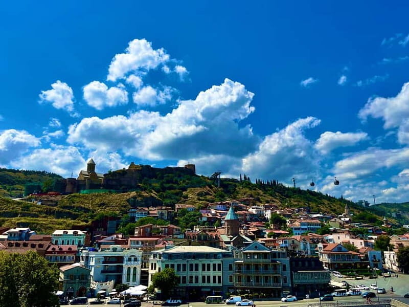 Tbilisi: Old & New City Guided Tour with 15 Tastings & Wine - Old Tbilisi’s Architectural Charm