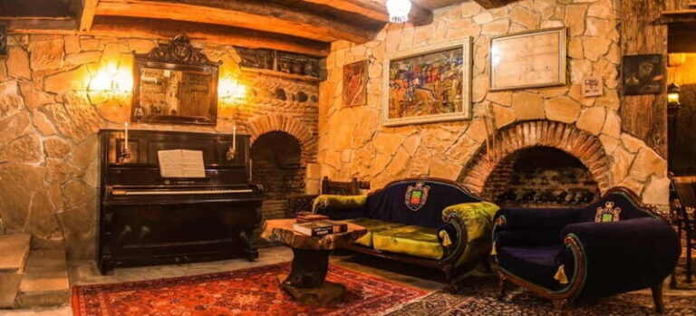 Tbilisi: Wine Tasting at Old, Historical Cellar in the City - What Makes This Tour Stand Out?