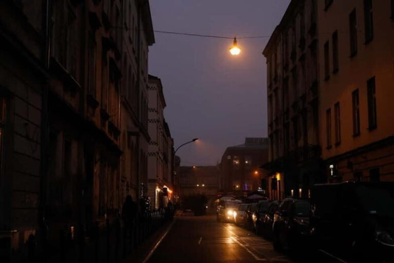 Terrifying Walking Tour of the Krakow's Old Jewish Quarter - What Makes This Tour Stand Out