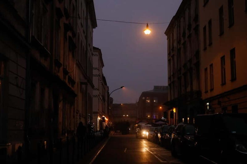 Terrifying Walking Tour of the Krakow's Old Jewish Quarter - What Makes This Tour Stand Out