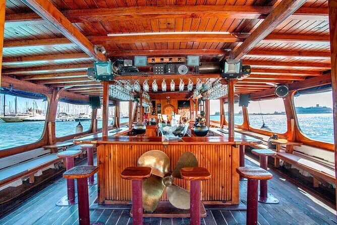 The best boat party Mallorca Barca Samba - Who Will Love This Experience?