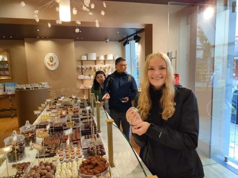 Thé best chocolate in Bruges! Private tour! - A Detailed Walkthrough of the Tour