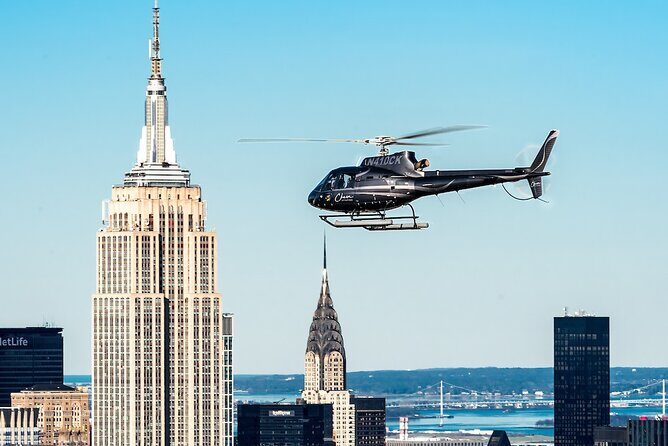The Big Apple Helicopter Tour of New York City - Who Should Consider This Tour?