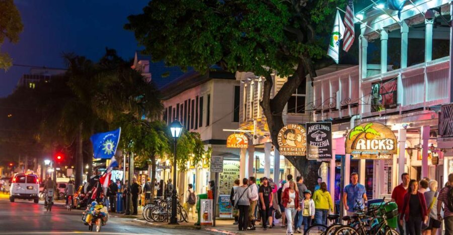 The Dark Side of Key West Adults Only Walking Tour - A Deep Dive into the Haunted Tour Experience
