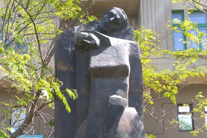 The Grand Tour of Communist Ages at Timisoara - The Value of the Experience