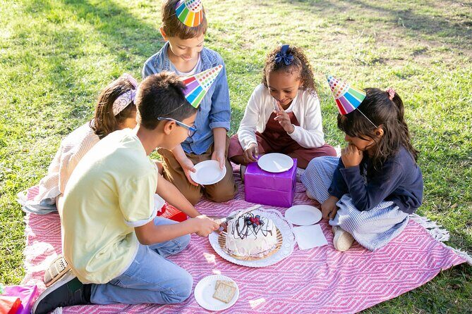 The Great Pensacola Birthday Party Tour & Scavenger Hunt - What Makes It Stand Out?