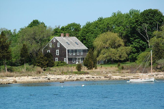 The Hamptons and Long Island Wineries Private Tour - Why This Tour Works: Benefits and Considerations