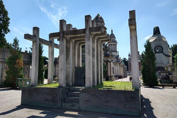 The Monumental Cemetery of Milan guided experience - FAQs