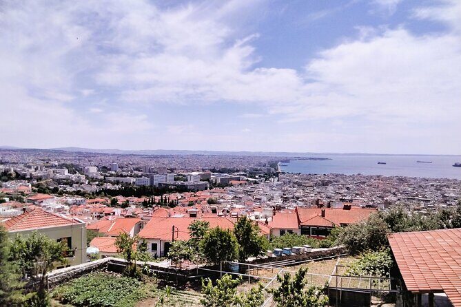 Thessaloniki Old Town Mythology & Nature Walking Tour - City Views and Photo Opportunities