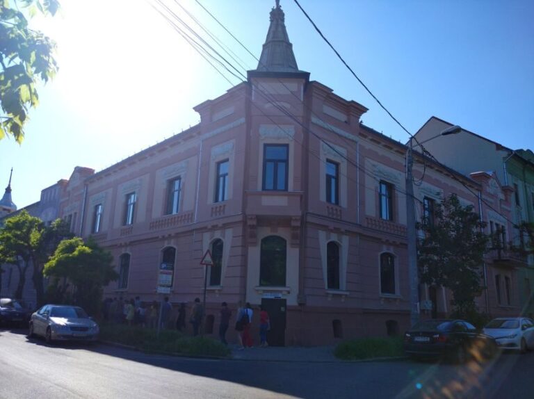 Timisoara Dream Tour in Elisabetin Neighborhood - An In-Depth Look at the Tour Experience