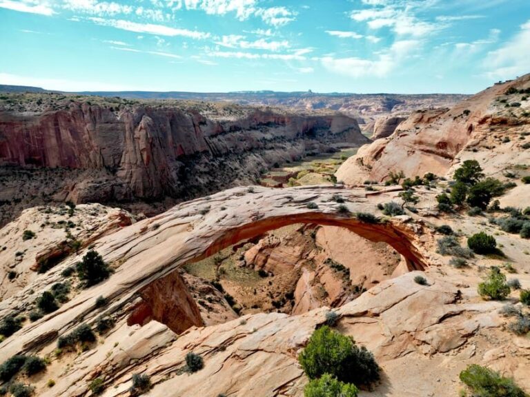 Tonalea: Guided Eggshell Arch Hike w/ Day or Sunset Options - What to Expect: A Step-by-Step Breakdown