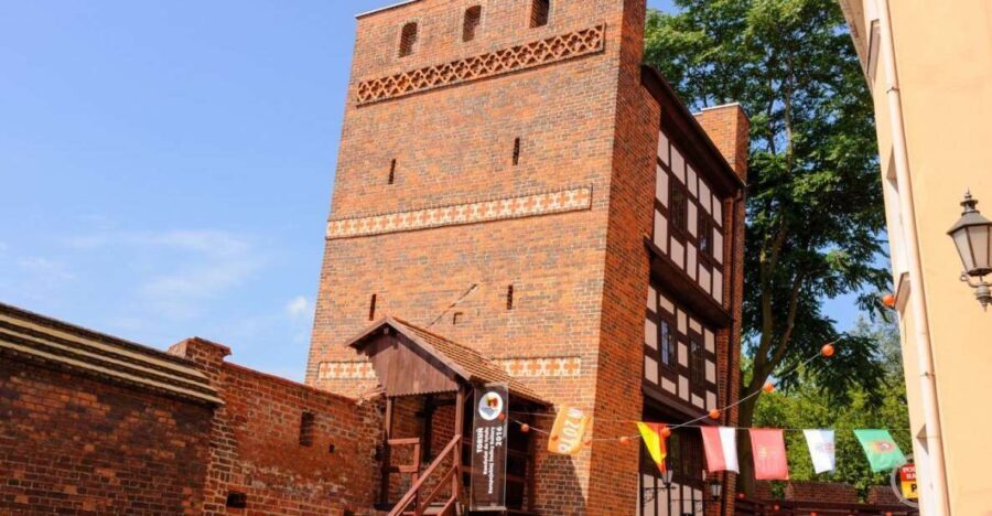 Torun Living Museum of Gingerbread and Old Town Private Walk - Why Choose This Tour?