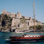 Tour of the island of Procida in a schooner - Practical details and tips for travelers