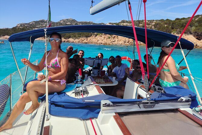 Tour to the islands of the La Maddalena Archipelago by sailing boat - Detailed Breakdown of the Tour Experience