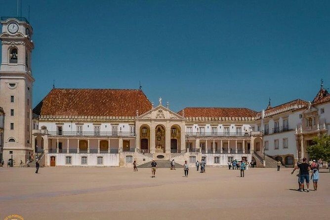 Tour / transfer Lisbon /Porto /Porto/Lisbon with several stops - Comfort, Convenience, and Extras
