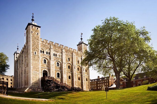 Tower of London with London Hop-On Hop-Off Tour and River Cruise - Authentic Traveler Perspectives