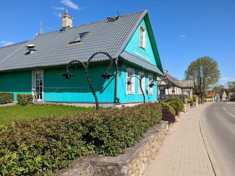 Trakai: Traditional Restaurant Set Menu with Castle view - Key Points