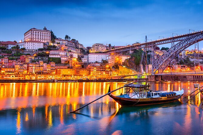 Transport Lisbon/Porto Porto/Lisbon with 2 optional stops - An In-Depth Look at the Journey