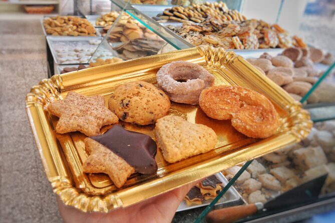 Trastevere and Ghetto tasting street food and walk-max 12 people - The Itinerary Breakdown