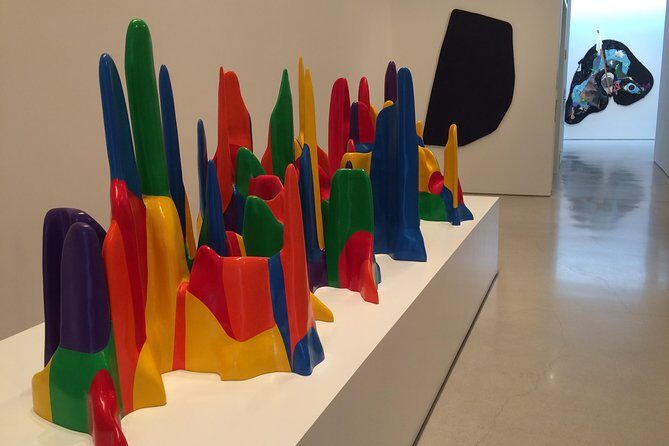 Tribeca/Lower East Side Contemporary Art Tour with NYC Art Critic - A Deep Dive into the Experience
