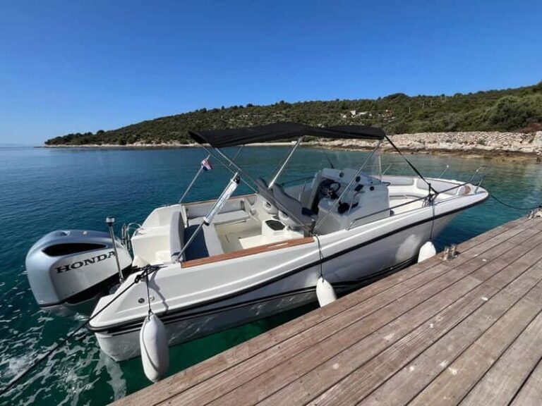 Trogir: Blue Lagoon and 3 Islands Speedboat Tour - The Tour Breakdown in Detail