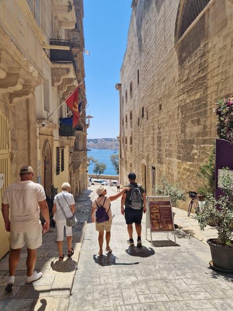 Valletta: Private Walking Tour with Local Guide - The Value of a Private Guide