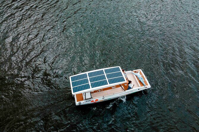 Valley of the Douro: Private Tour Electric Boat 1h With Wine Tasting - Exploring the Douro River on a Solar Boat