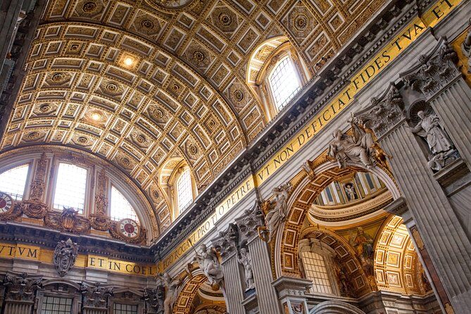 Vatican Museums and Sistine Chapel tour - Exploring the Vatican Museums: A Closer Look