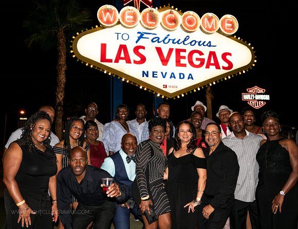 Vegas Nightclub Crawl by Party Bus w/ EZ Entry & Free Drinks - What You Can Expect from This Vegas Nightlife Tour