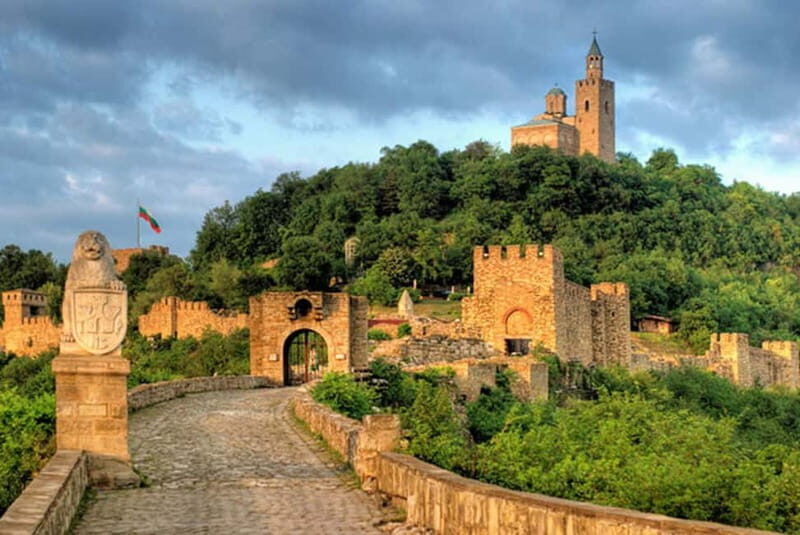 Veliko Tarnovo & Arbanasi Full day tour - A Deep Dive into the Veliko Tarnovo & Arbanasi Tour