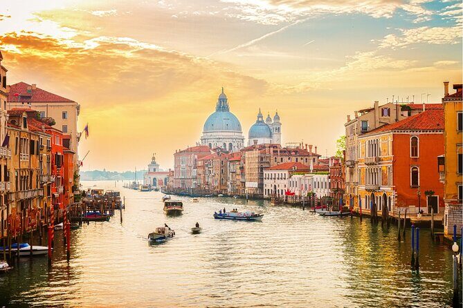 Venice Highlights with Local: Private Walking Tour & Gondola Ride - Practical Details and What You Can Expect