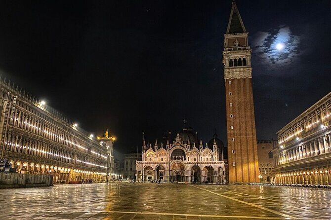 Venice- Saint Mark's Basilica Exclusive Night Tour - Timing, Group Size, and Accessibility