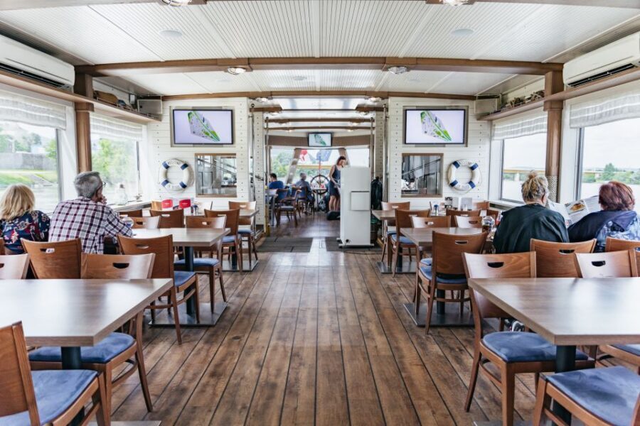 Vienna: City Cruise with Optional Lunch - Food and Drinks — A Highlight for Many