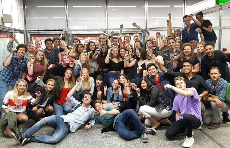 Vienna: Guided Pub Crawl with Club Entry - Who Should Consider This Tour?