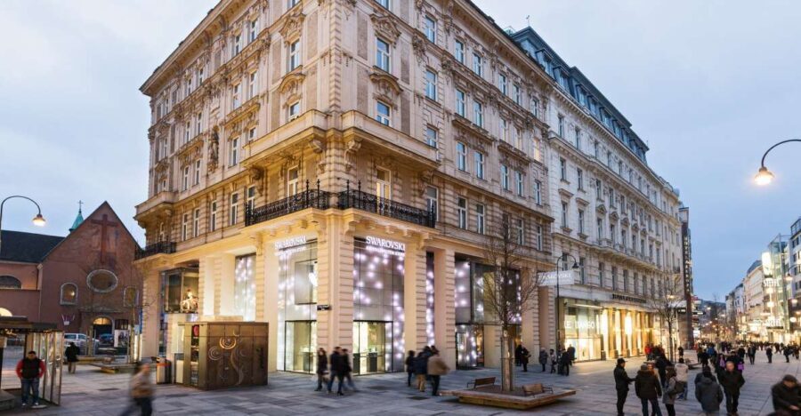 Vienna: Swarovski House Tour with Champagne and Gift - Why the Reviews Love It