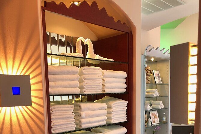 VIP 60 Minute Body Massage w/ Hot Stones - Customer service: a mixed bag