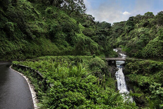 VIP Private Road to Hana Tour in Cadillac Escalade with Pickup - Analyzing Cost & Value