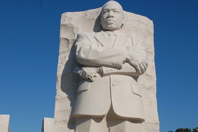 Virtual Tour of Martin Luther King Memorial - The Itinerary: A Closer Look