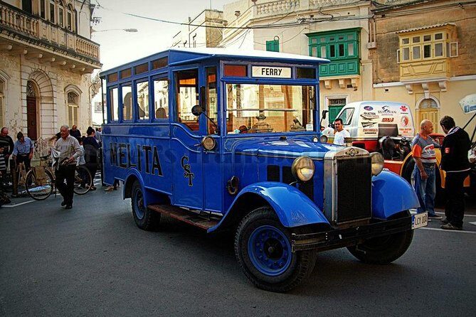 Vittoriosa, Cospicua and Senglea Vintage Bus Tour - Who Should Consider This Tour?