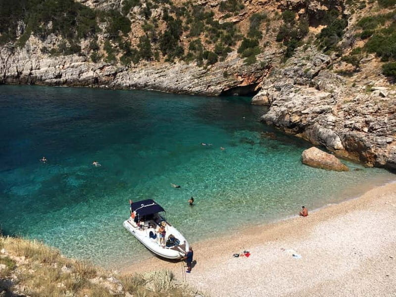 Vlorë: Speedboat Trip to Grama Bay w/ Snorkeling & Swimming - Authentic, Practical, and Enjoyable
