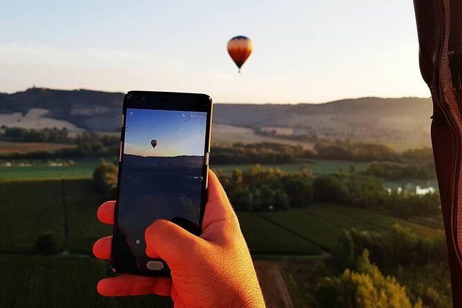 Volo in mongolfiera Roma weekend mattina - An authentic journey above Italy’s countryside