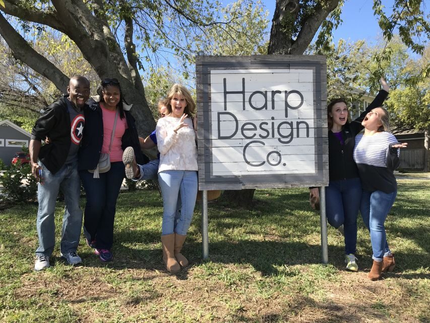 Waco: Fixer Upper and City Theme Bus Tour - The Value of the Tour