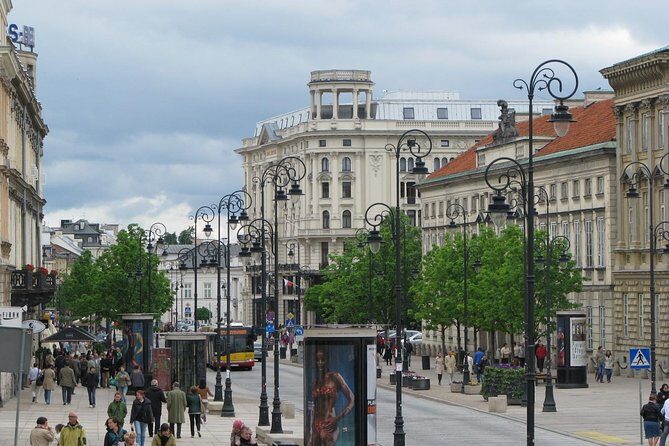 Walk through the Warsaw Old and New Town: like Phoenix from the ashes - Practical Tips for Tour Participants
